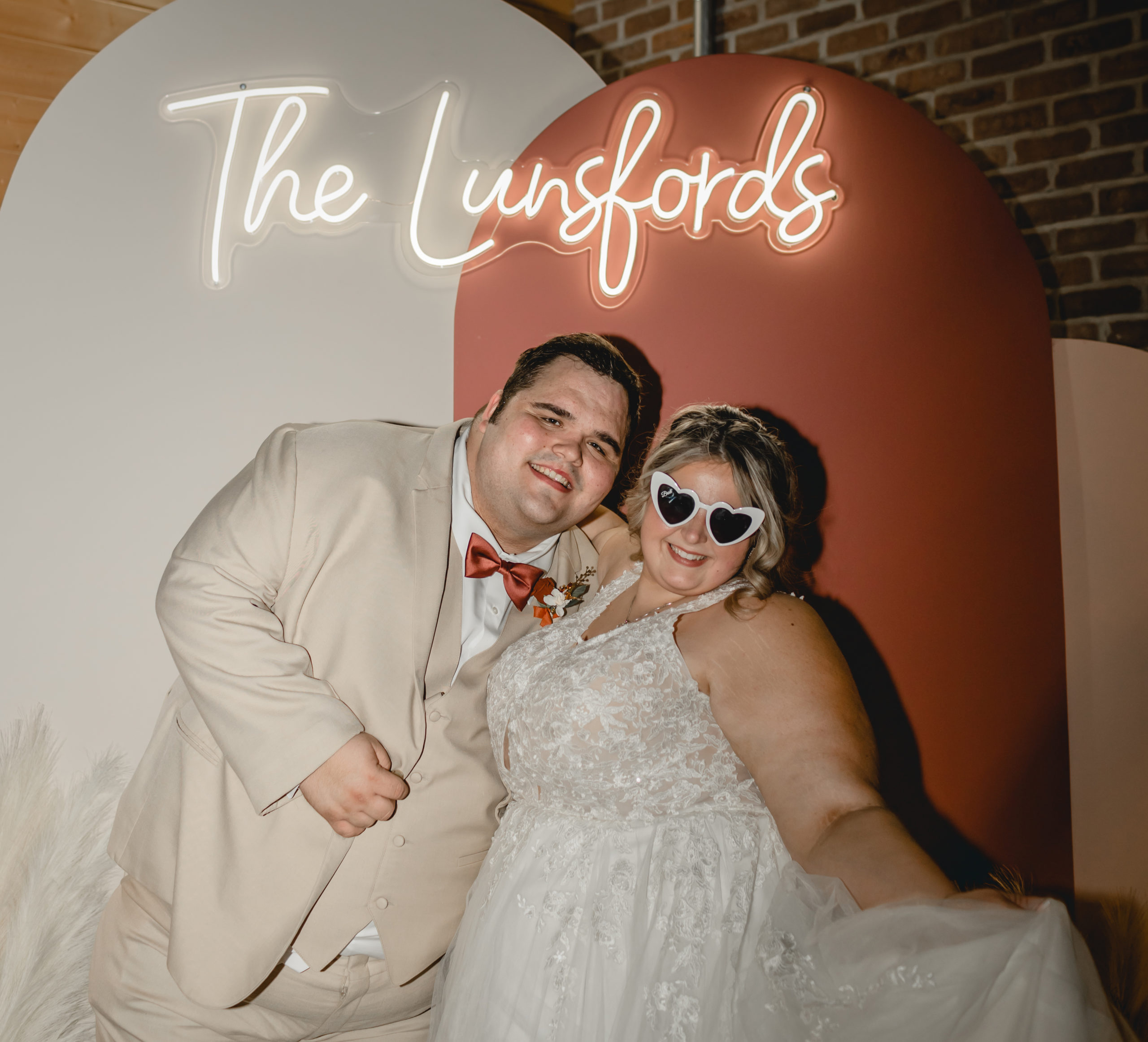 HAILEY + KLAYTON // fun + funky fall boho wedding in St. Louis ...