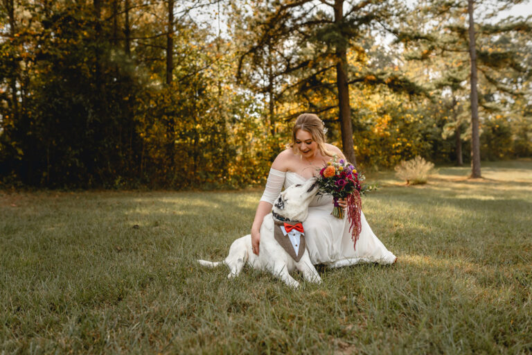 BEKAH + TONY // a colorful + carefree woodsy wedding at Lost Hill Lake ...